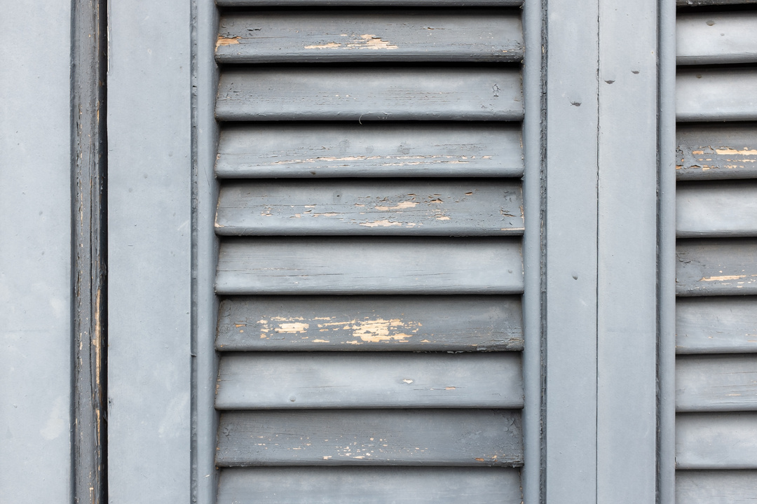 Volets à Lyon : les volets battants - AXIHOME | Menuiseries et Energies ...